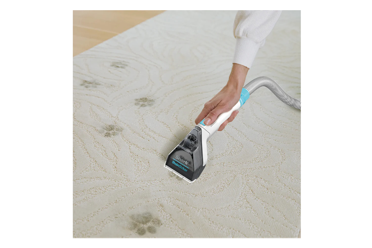 Shark Carpet Xpert Cleaner with Built-In Stainstriker | Harvey Norman