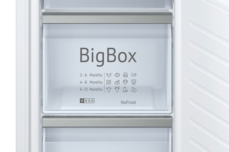 Neff N70 Built-in Flat Hinge Fridge Freezer - White | Harvey Norman