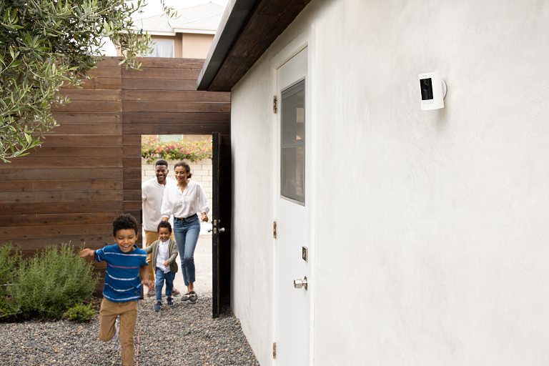 Ring Stick Up Cam Battery (3rd Generation) Security Camera - White ...