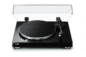 Yamaha Vinyl Belt-drive Turntable | Harvey Norman