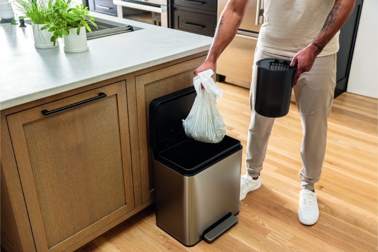 Shark Messmaster Portable Wet and Dry Vacuum | Harvey Norman