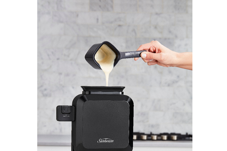 Sunbeam Shade Select Verticle Waffle Maker - Black Classic | Harvey Norman